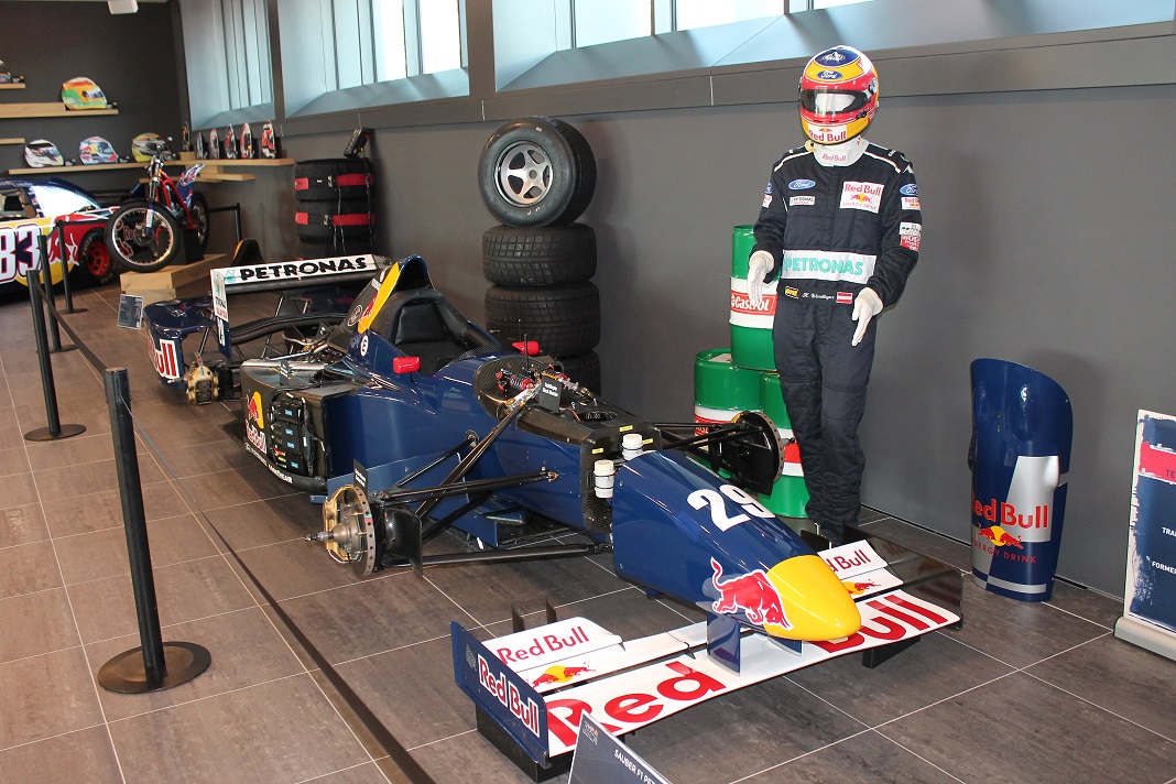 Special: De stier is los in Oostenrijk! - GPPits.net brengt Formule 1 ...